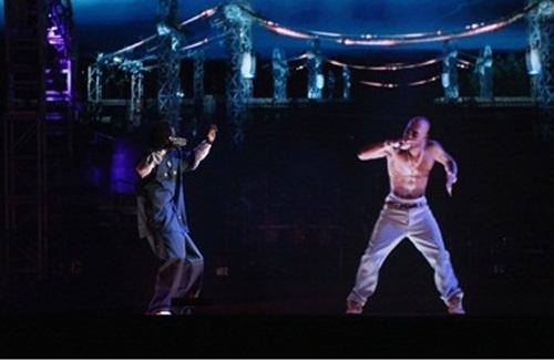 Como foi feito o holograma de Tupac Shakur que impressionou o mundo ...