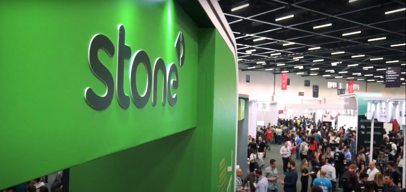 Fintech brasileira Stone anuncia compra da Linx por R$ 6 bilhões - TecMundo