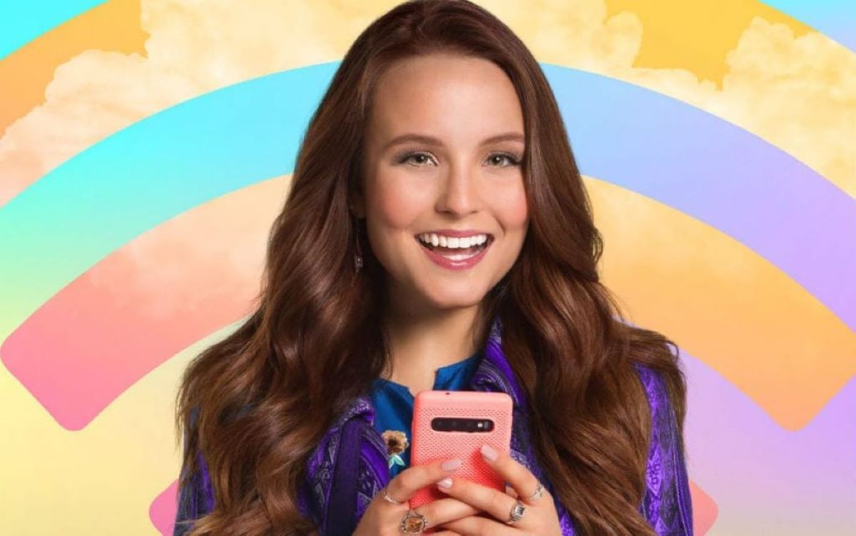 Larissa Manoela lança a ‘Lari Cel’, sua operadora de telefonia móvel ...