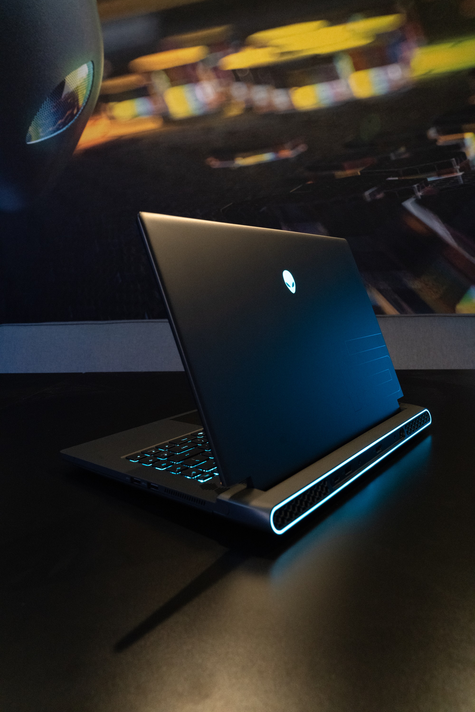 Dell apresenta novos notebooks gamers Alienware m15 e m17 | Voxel