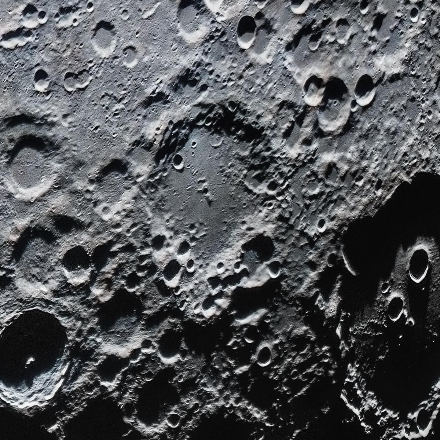 Veja a Lua em 183 megapixels e se impressione com os detalhes - TecMundo