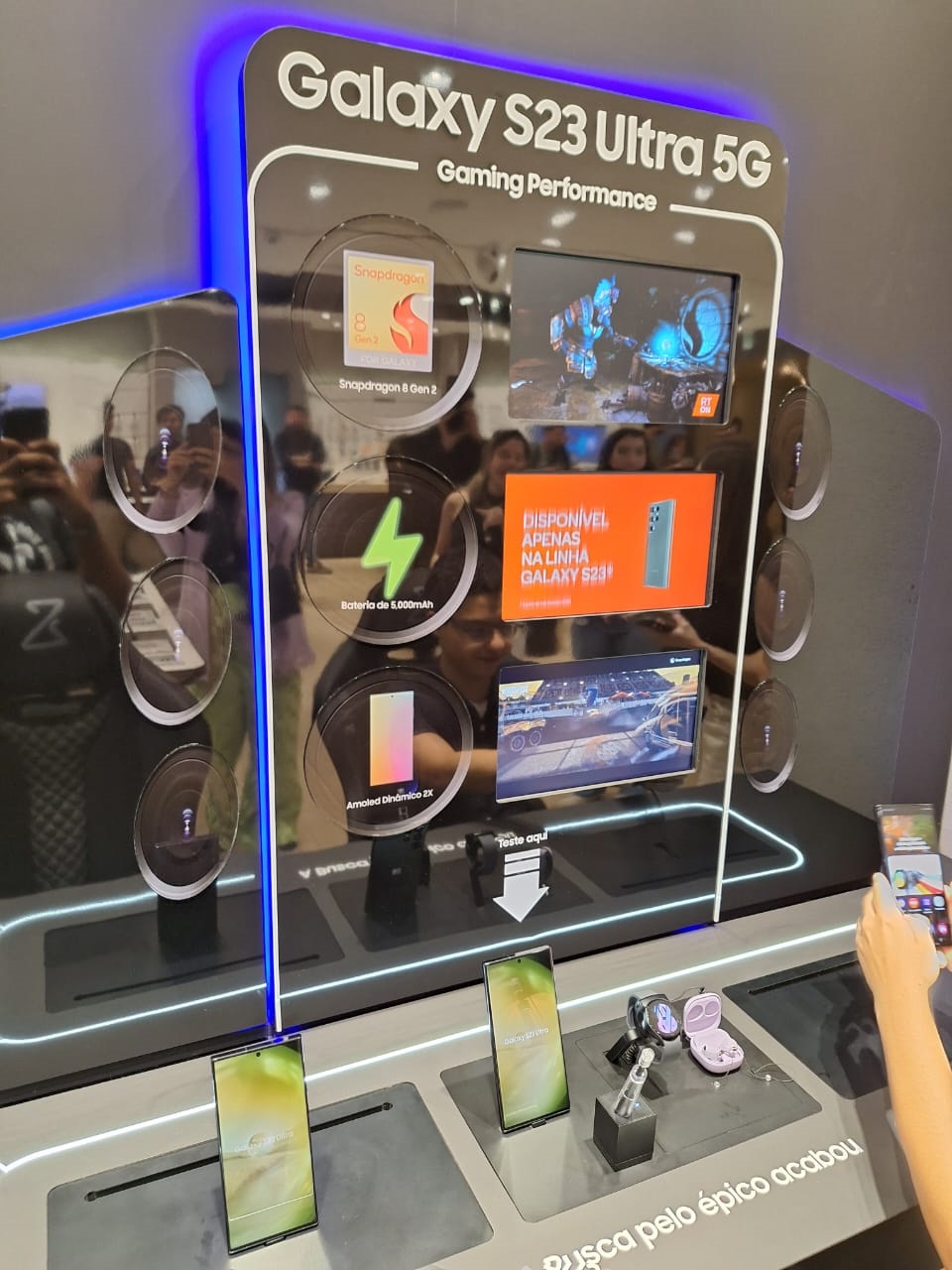 Samsung lança Game Zones, áreas nas lojas para jogar em celulares ...