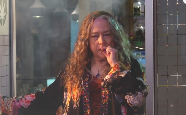 Disjointed: Netflix divulga teaser e data de estreia de série de ...